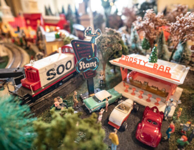 Going off the rails on a model train: Toy Train Expo rolls in for 31st ...